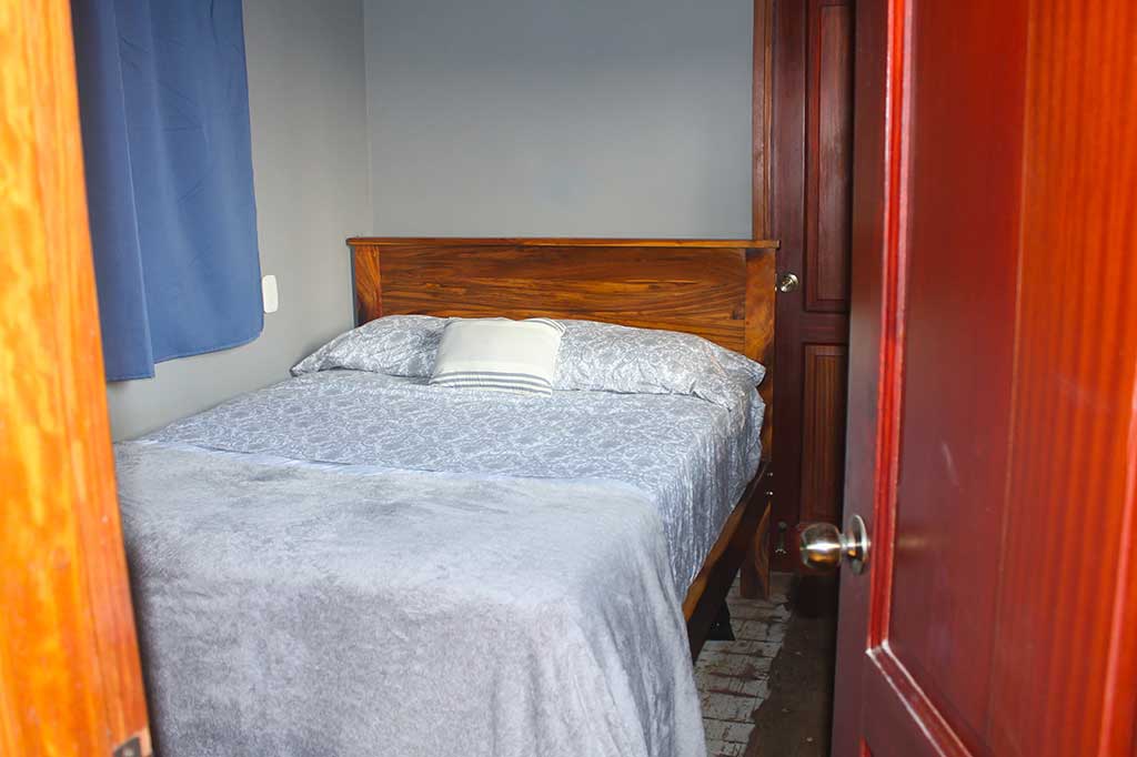 Casita Nahua – Stylish Beachfront Container Home in Nahualapa Bay ...